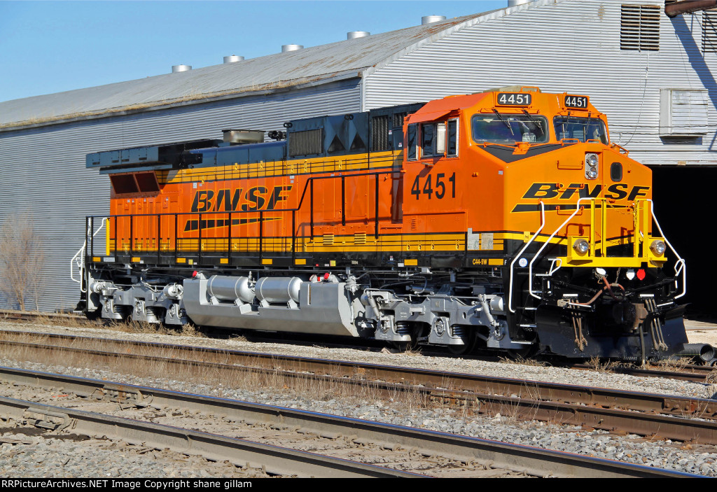 BNSF 4451 rest on hou}e Tk at Old Monroe With a New Repaint.